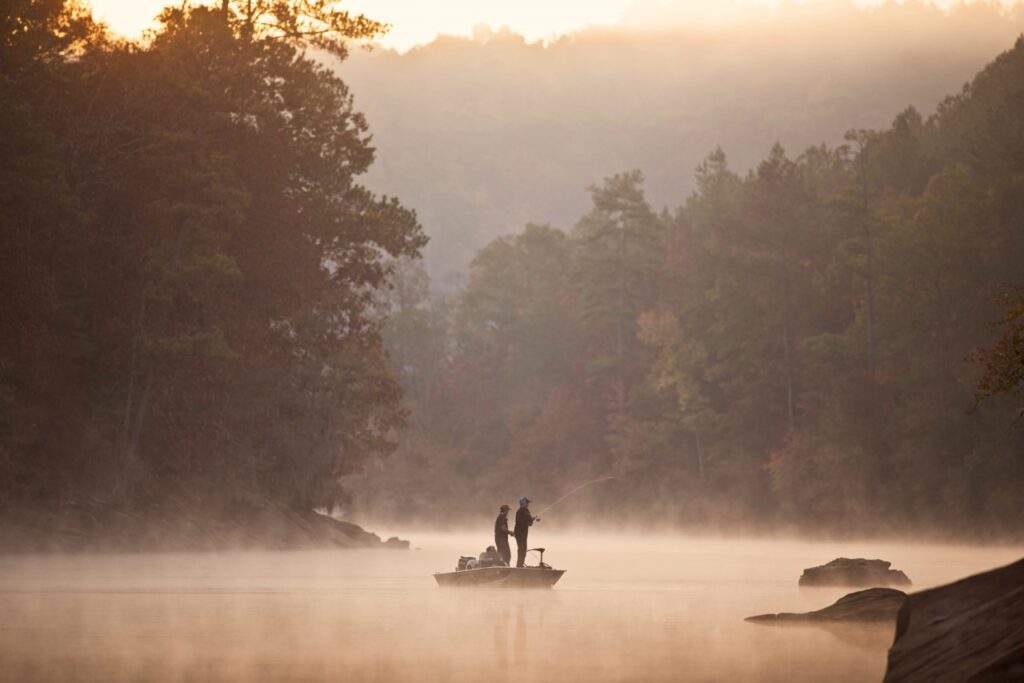 How To Find The Best Spots To Fish On Lake Martin